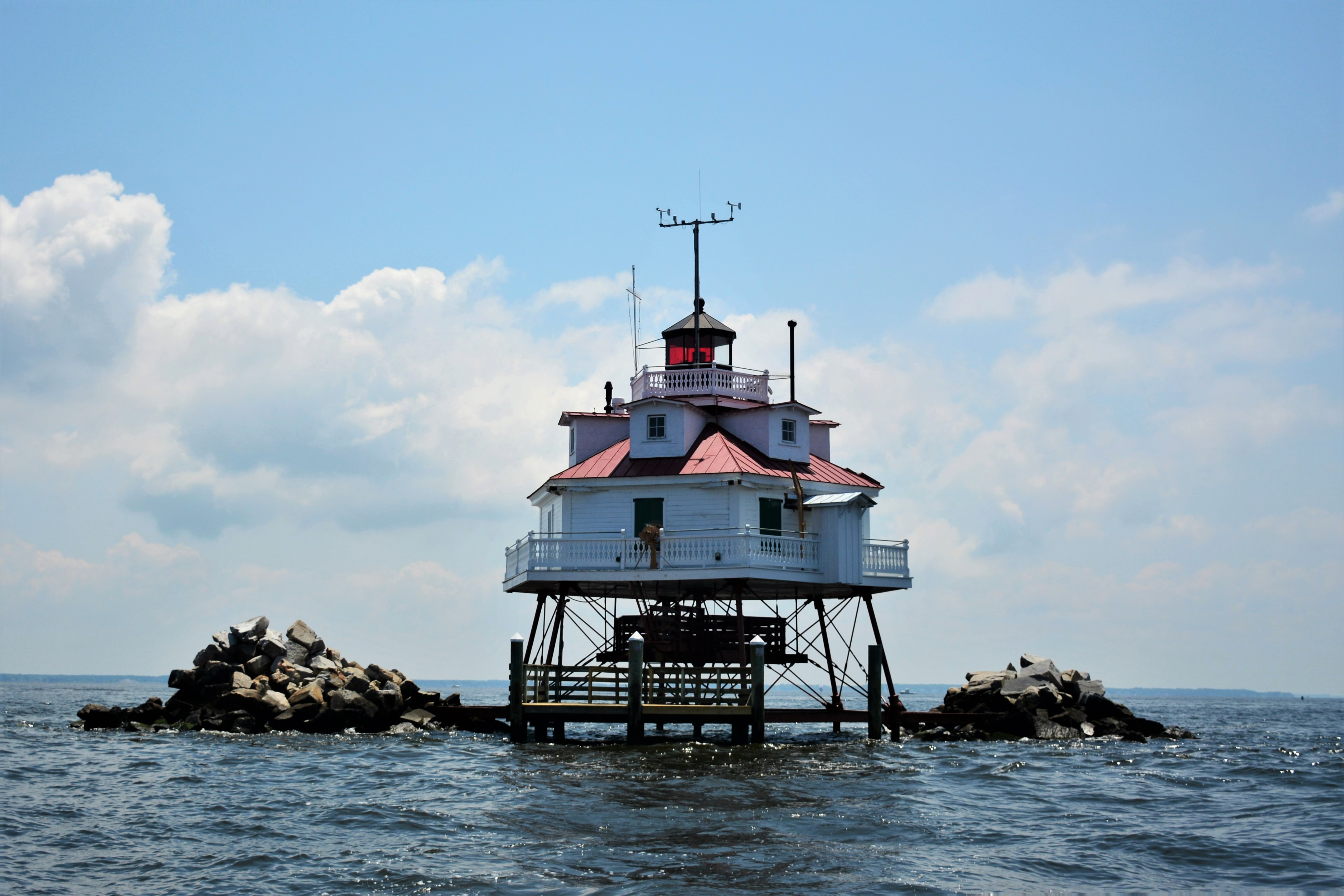 WC-LIGHTHOUSES: THOMAS POINT SHOAL LIGHTHOUSE- CHESAPEAKE BAY, MARYLAND