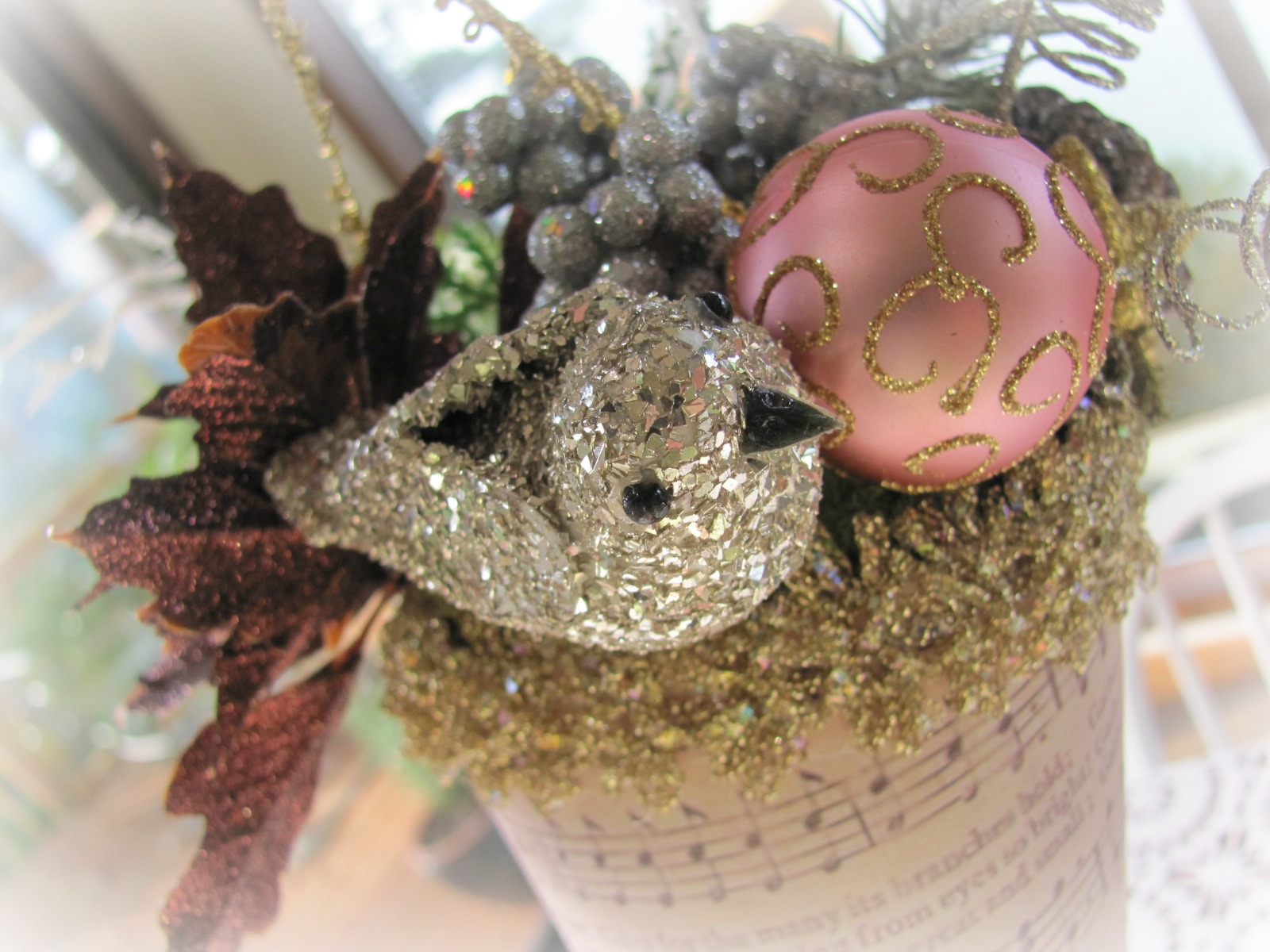 My Shabby Chateau: Glittered Christmas Tussie Mussies