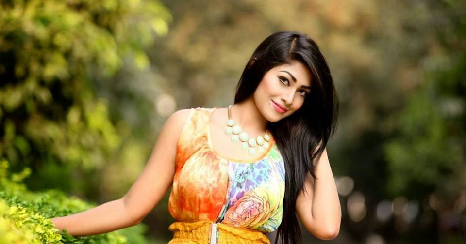 Crazy Media News: Actress Piya Bipasha wanted to marry Carlos