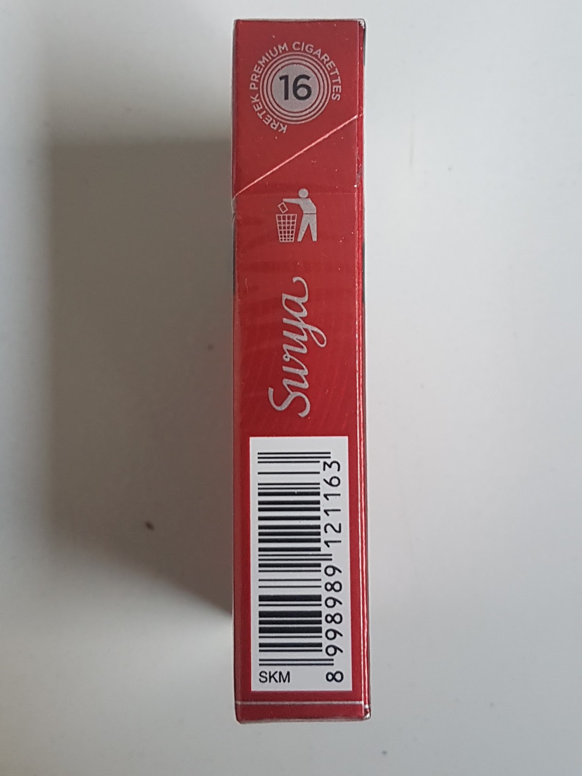 Surya PROfessional Merah, SKM Full Flavor dengan Ukuran Batang Slim ...