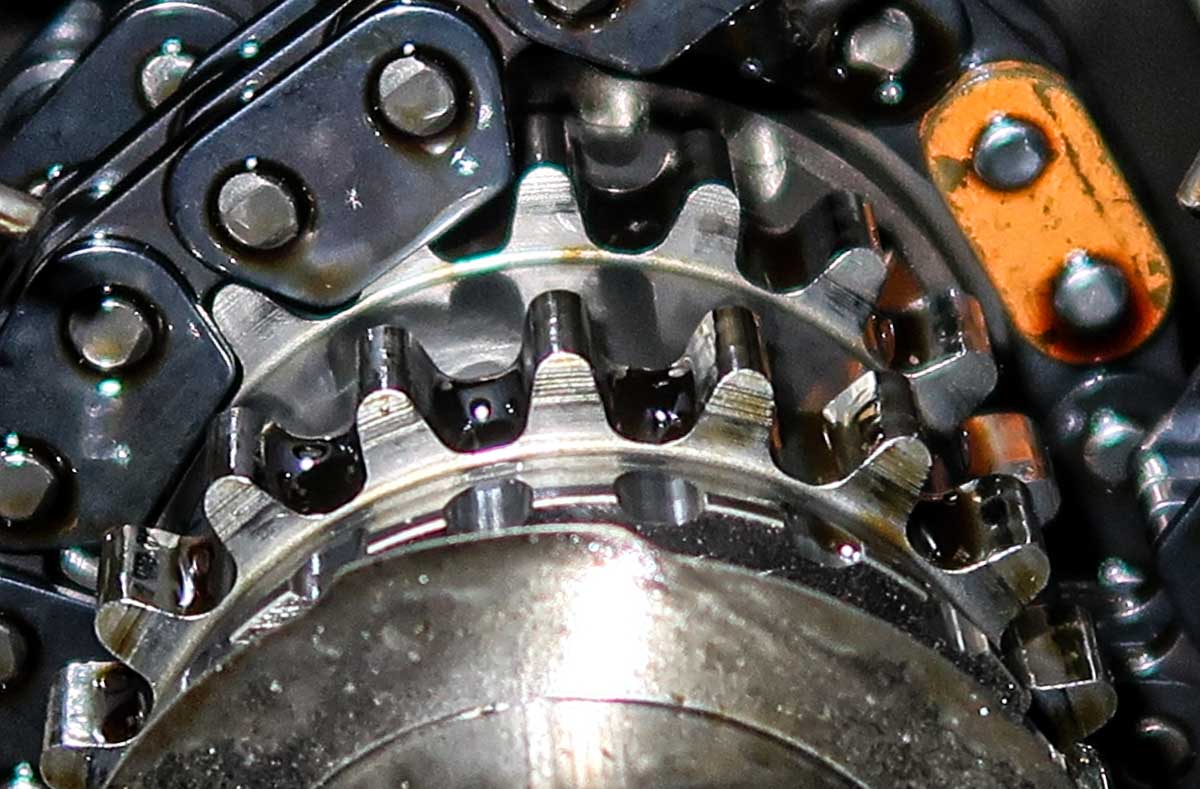 Timing Chain Problems 2010-newer Jaguar Land Rover AJ V8 Engines - JE ...