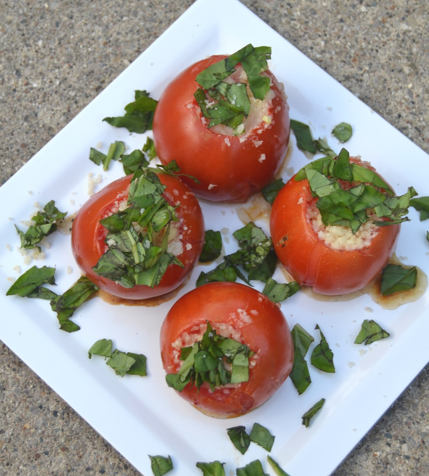 Parmesan Basil Grilled Tomatoes | The Nutritionist Reviews