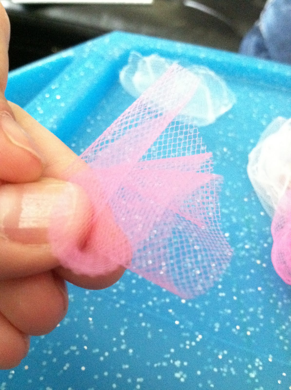 Tulle Flower Tutorial | shoeper-mom