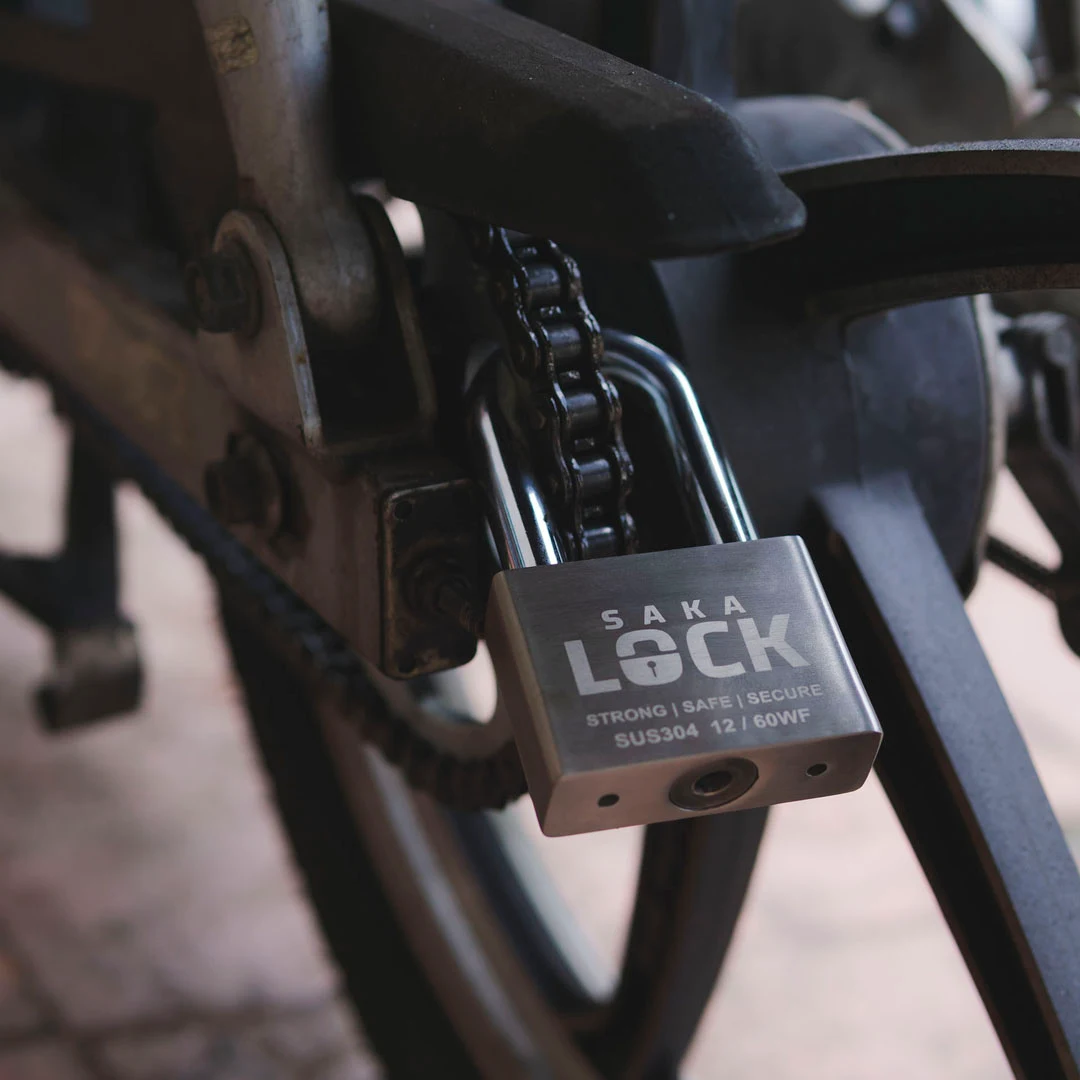 Kenapa Pakai Cap Ayam Kalau Jika Ada Padlock Motor Ori?