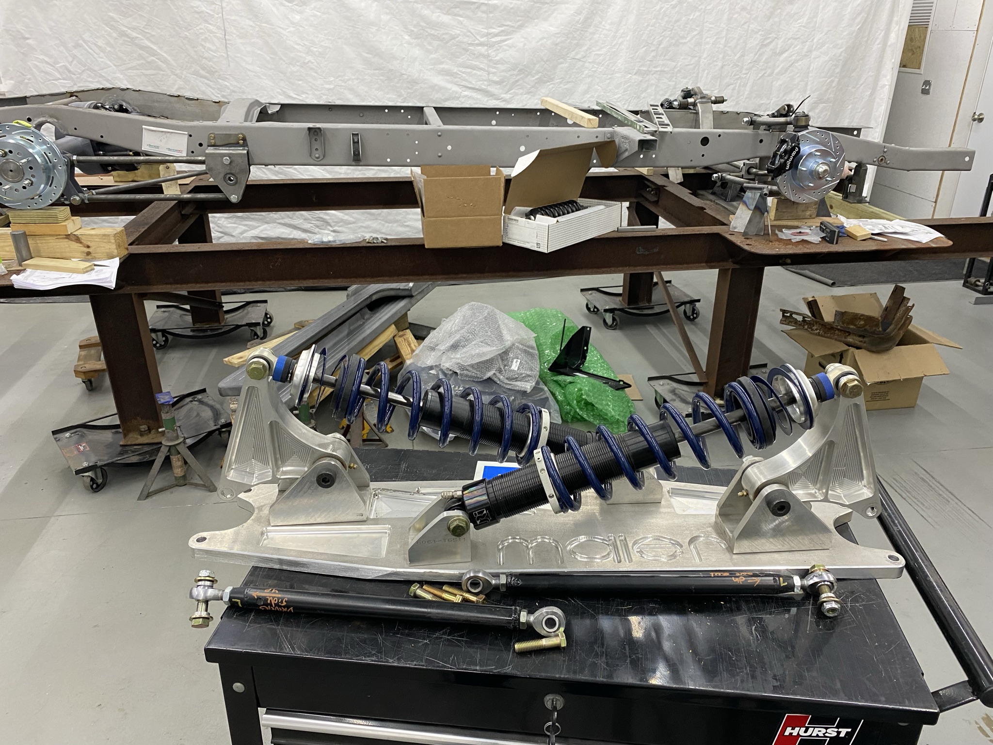 Mustang Restoration: Maier racing cantilever rear suspension
