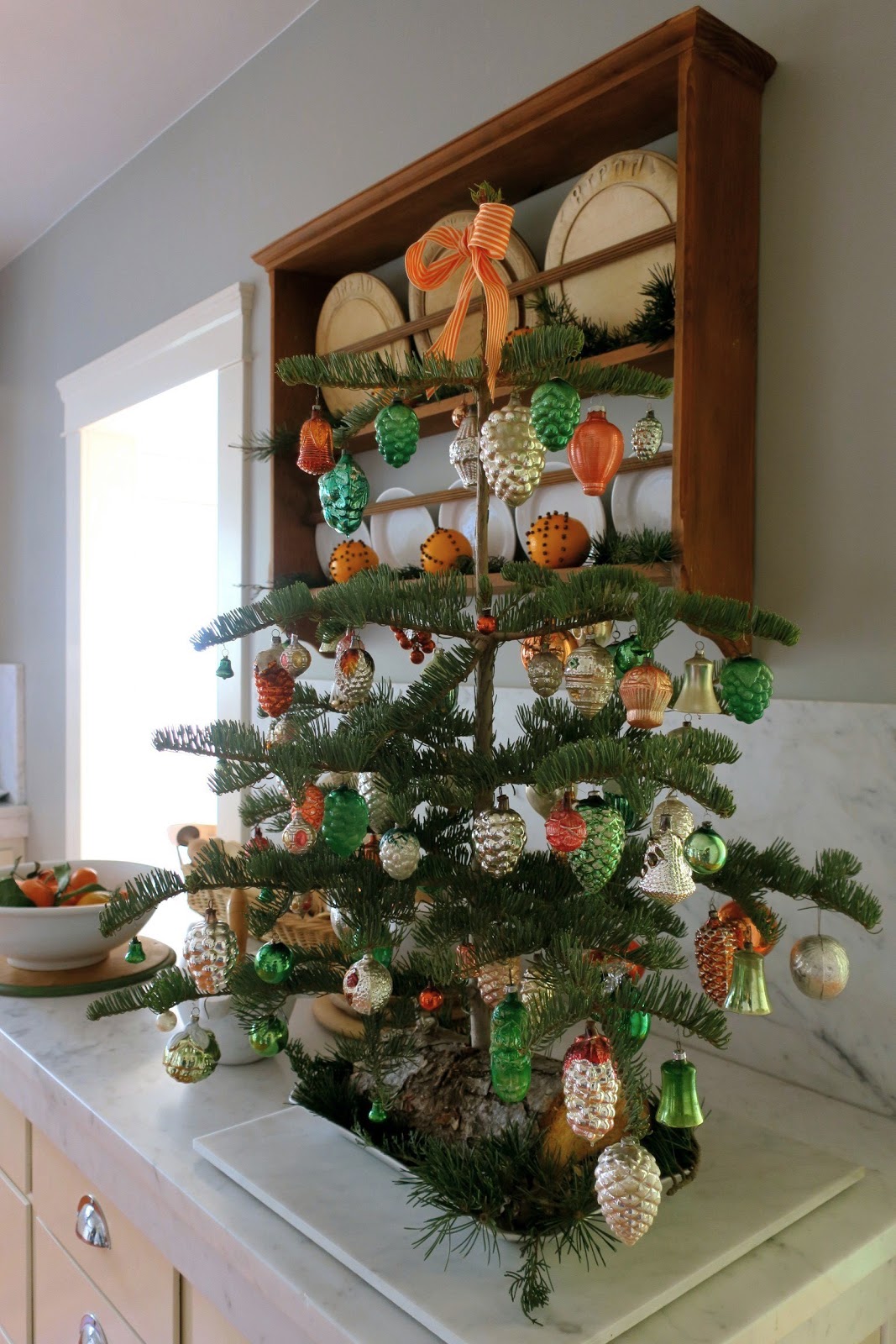 Chronica Domus: A Kitchen Tree For Christmas