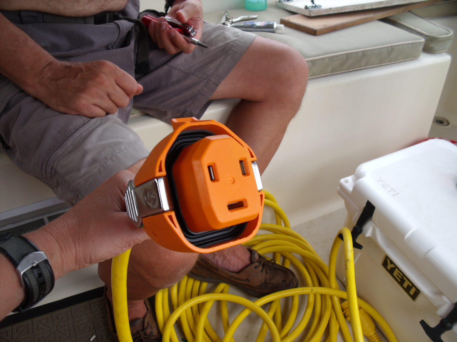 Wildcat Sailorgirl: Dumb Plug SmartPlug