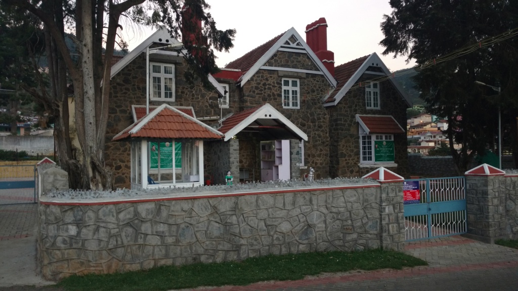 Tamilnadu Tourism: Stone House, Ooty, Nilgiris