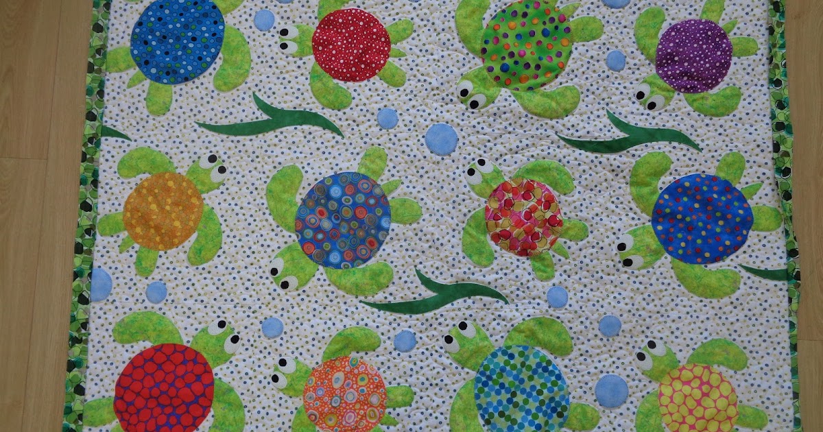 Angie Quilts: Turtles In Quilty Quarters