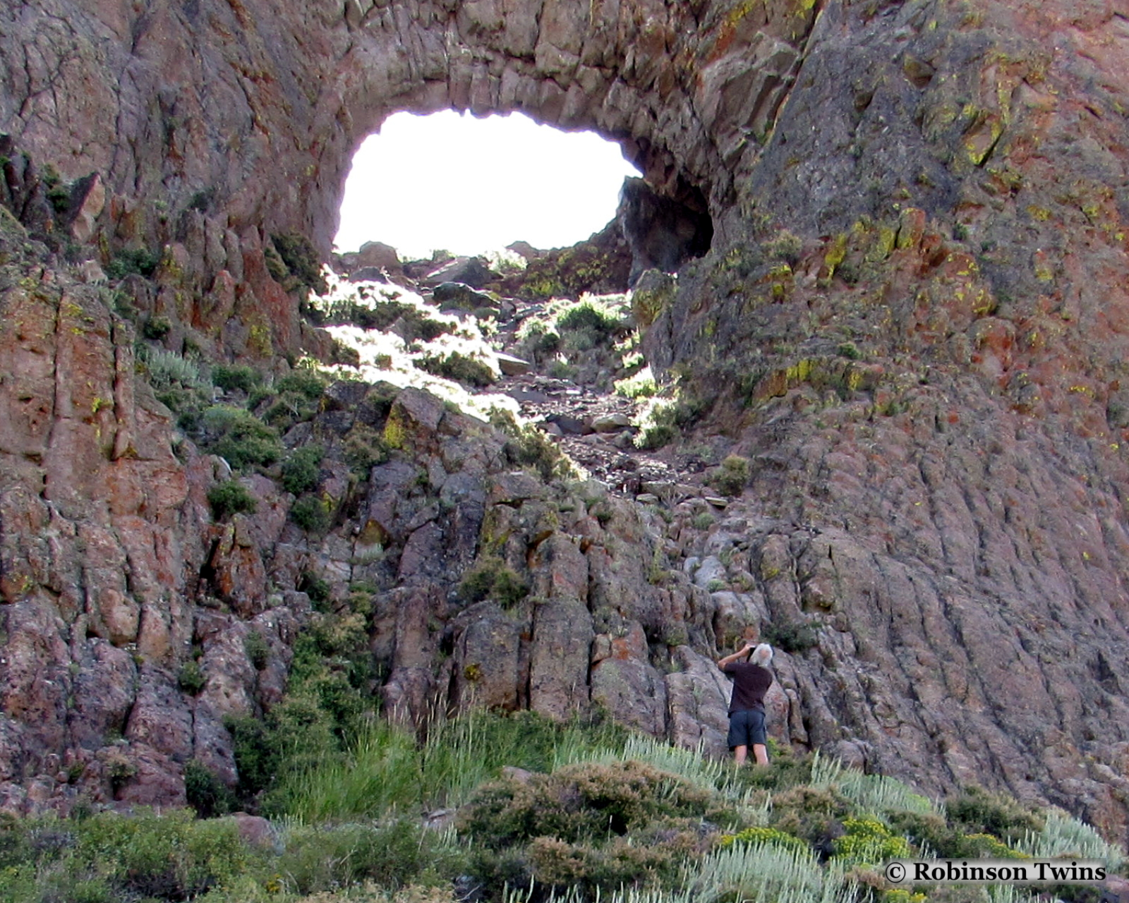 Robinson Twins Photo Gallery: Hinkey Summit Arch, Nevada, looking down ...