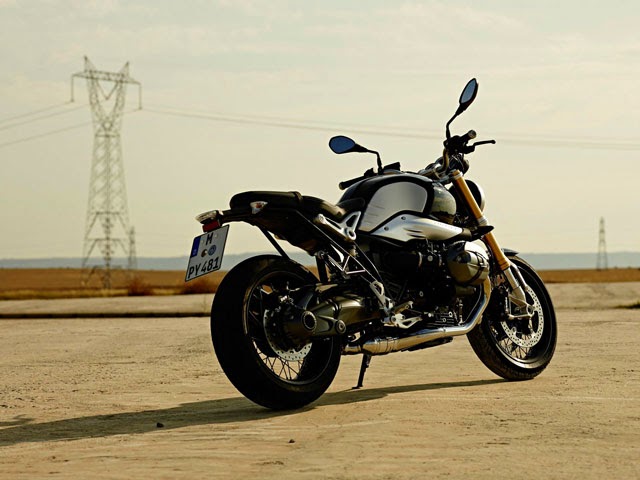 BMW R nine T