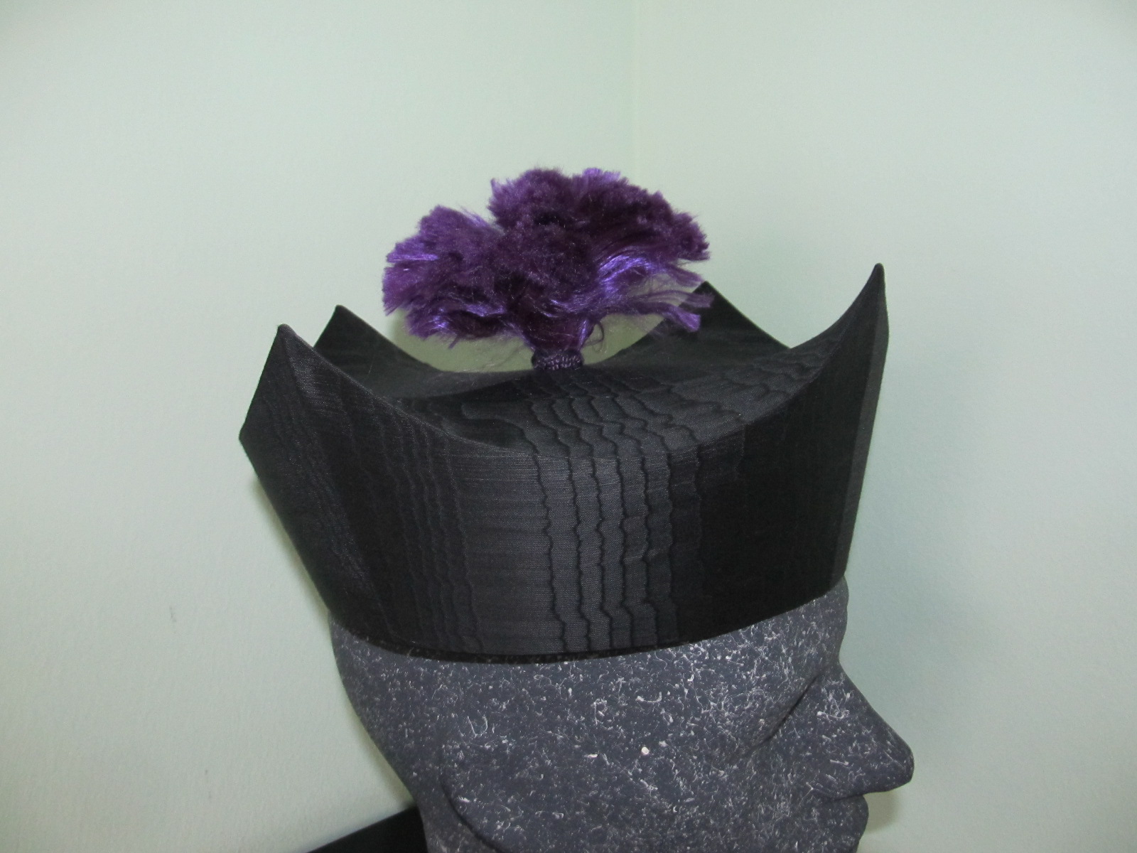 The Philippi Collection: Spanish Bonete for a Canon