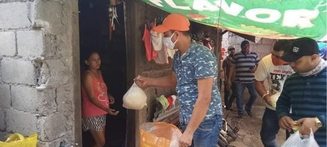 Grupo ng Mga Bumbay Pinahanga ang Mga Pinoy Tinulungan ang mga ...