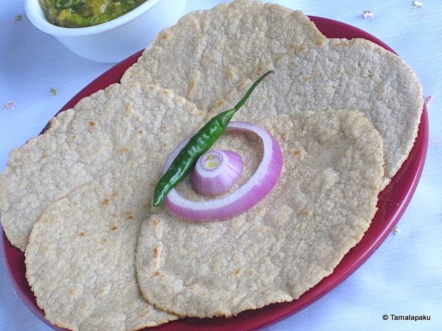 Jonna Rotte ~ Jowar ki Roti ~ Tamalapaku