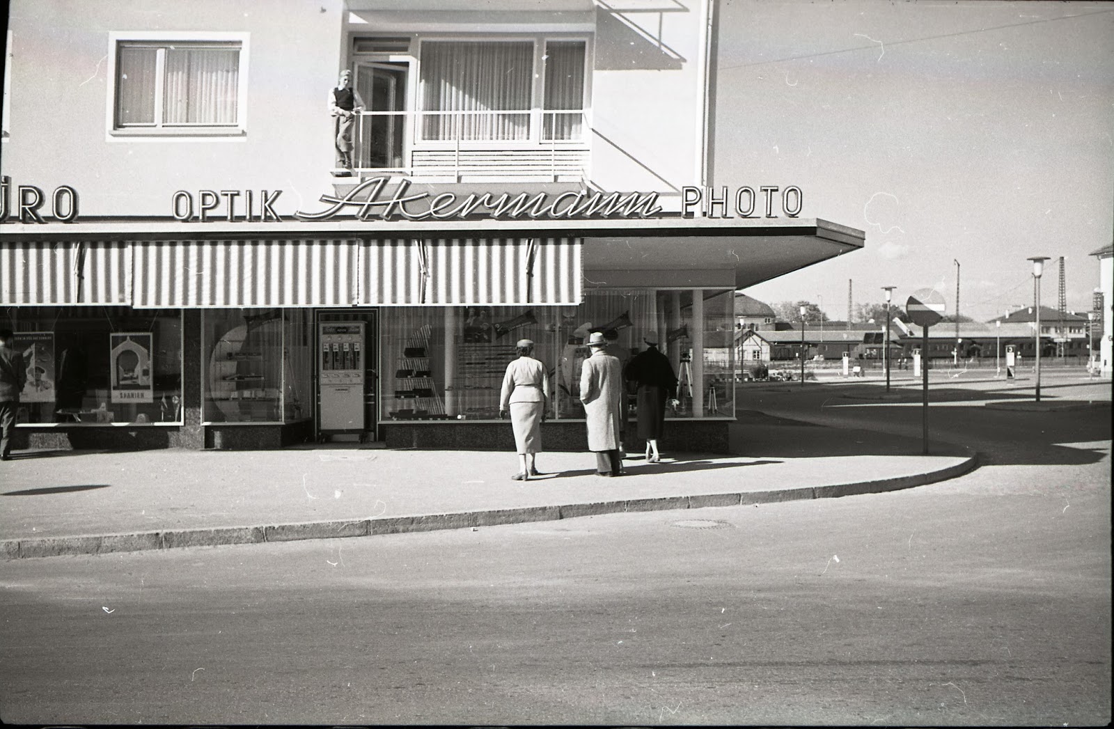 BILDERTANZ: Akermann 1961: Im Stil der neuen Zeit