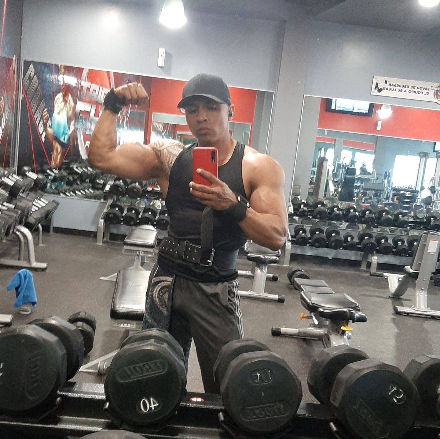 world bodybuilders pictures: mexican bodybuilder samuel hernandez from ...