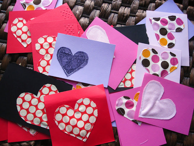 the homemade calling: Fabric Heart Cards