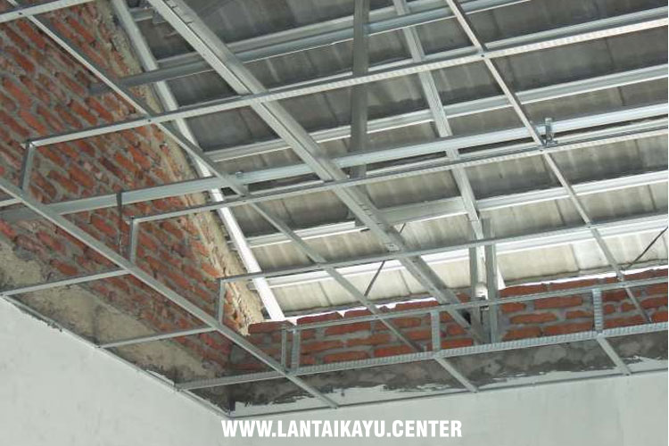 Mengenal produk plafon kayu lambersering dan tatacara pemasangannya ...