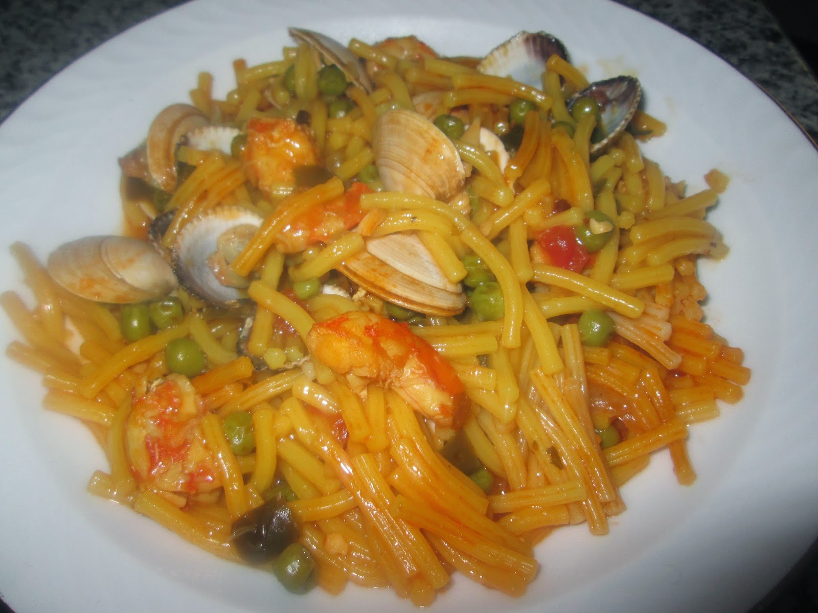 Cocina con Ampi: Fideos con marisco