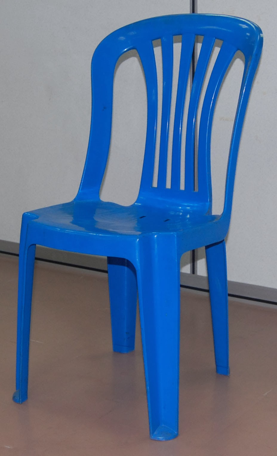Kerusi Plastik | Plastic Chairs