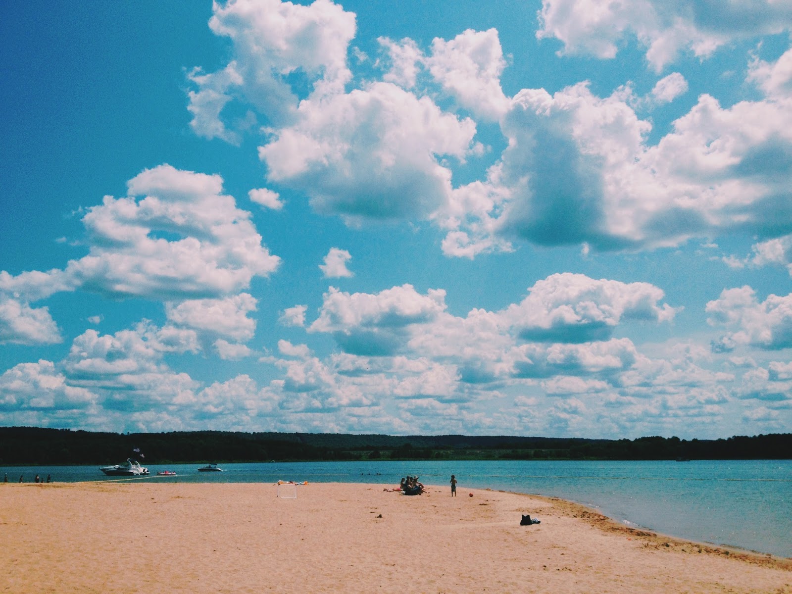 A Trip To "Sandy Beach" - Dearie Lovie