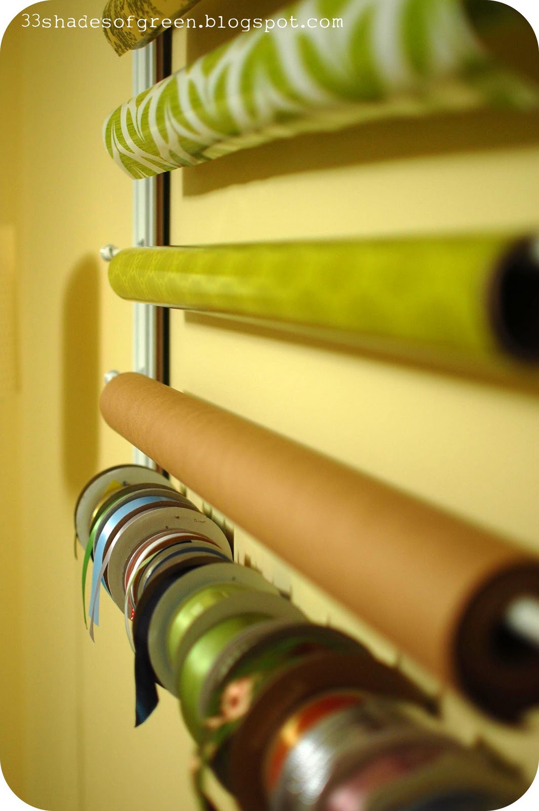 33 Shades of Green: Wrapping Paper & Ribbon Wall Rack