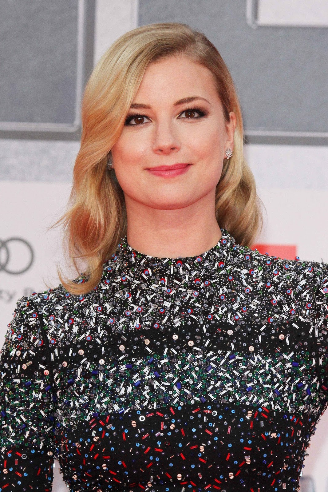 Emily VanCamp || The First Avenger Civil War Berlin Premiere | April 21 ...