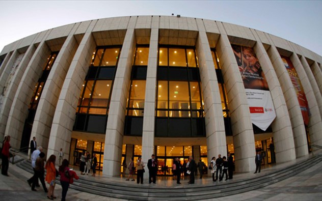 ΕΠΤΑΝΗΣΙΑΚΑ: 170 ΧΟΡΩΔΟΙ ΑΠΟ ΤΑ ΕΠΤΑΝΗΣΑ ΣΕ ΜΙΑ ΜΑΓΙΚΗ ΣΥΝΑΥΛΙΑ ΣΤΟ ...