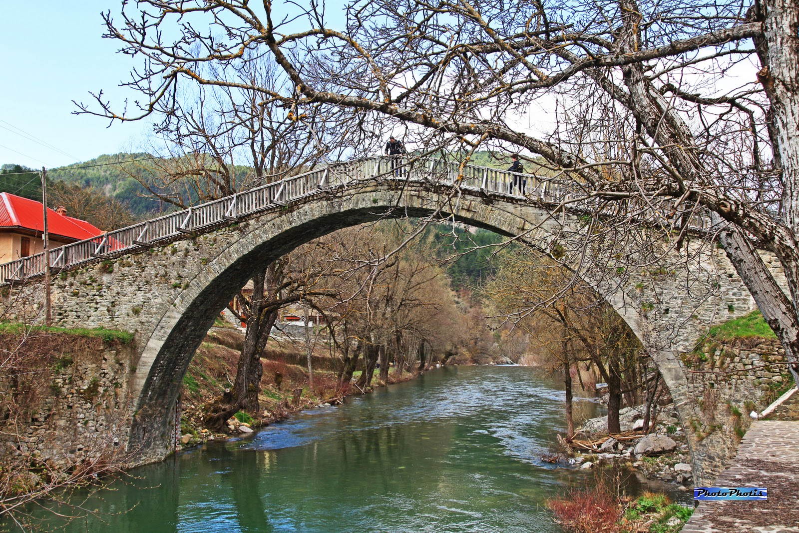 Photos and videos of Greece Φωτογραφίες Ελλάδας: * Πέτρινα γεφύρια της ...