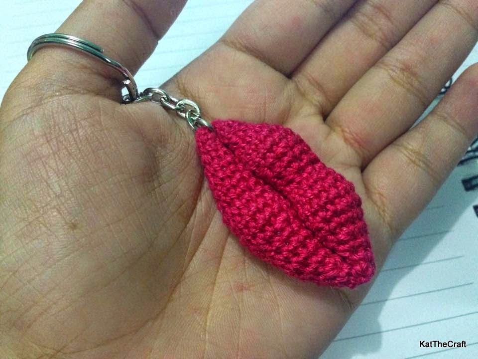 So Many Things to Do, So Little Time: Lips Amigurumi Free Pattern