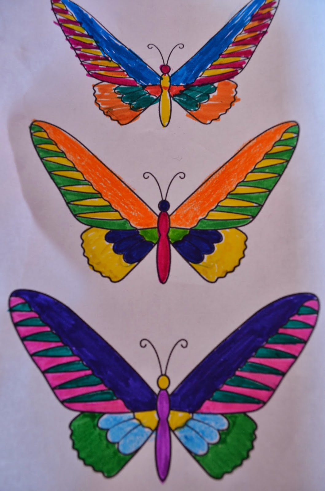 Cuvinte-picaturi de suflet: Fluturi, fluturasi colorati -pregătim ...