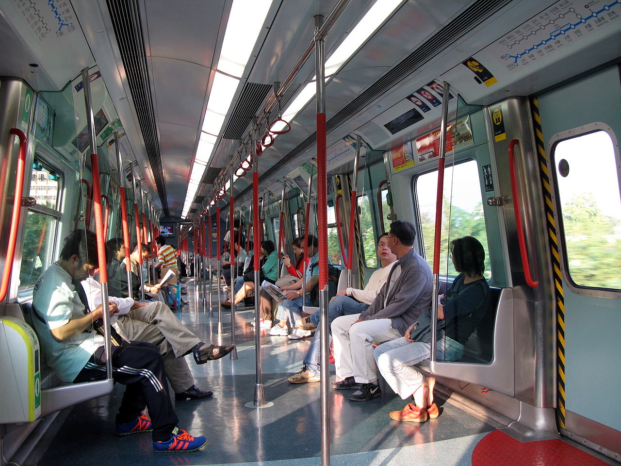 Hong Kong in video games 電玩香港: Trains