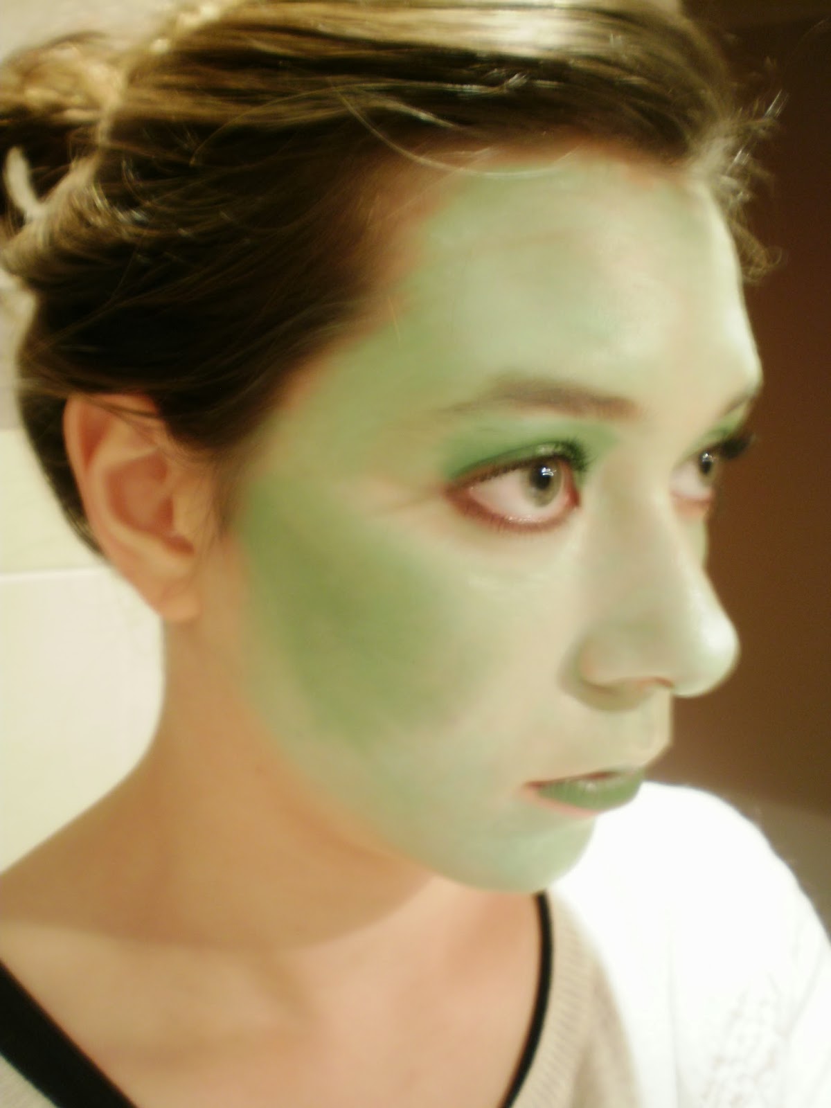 Makeup Blog: Monochromatic Colour Face Look