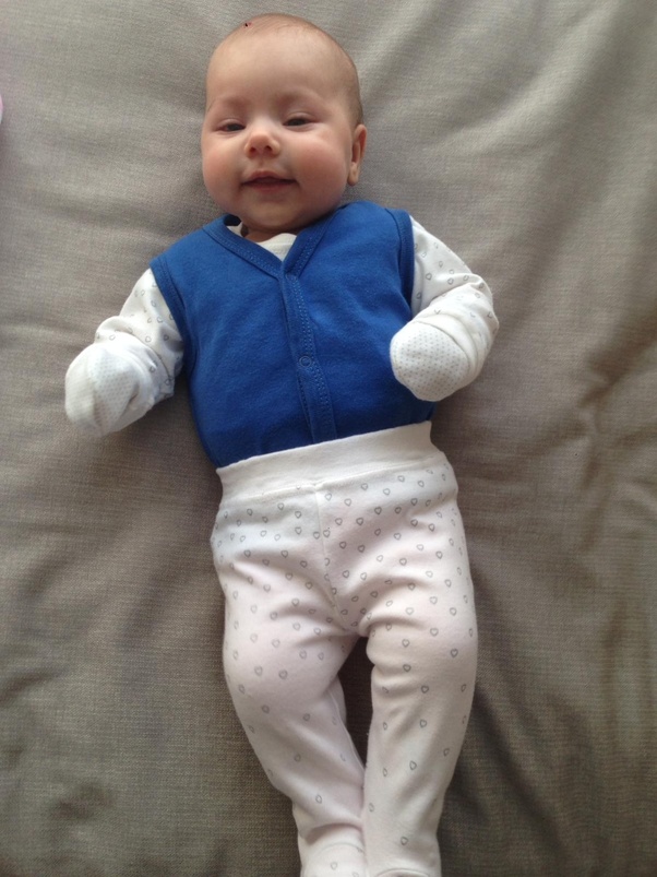 Birbirinden Tatlı 30 Bebek Resmi >>>