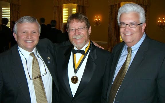 fromtheeditr: Gratitude: The Jim Lindsey Battles