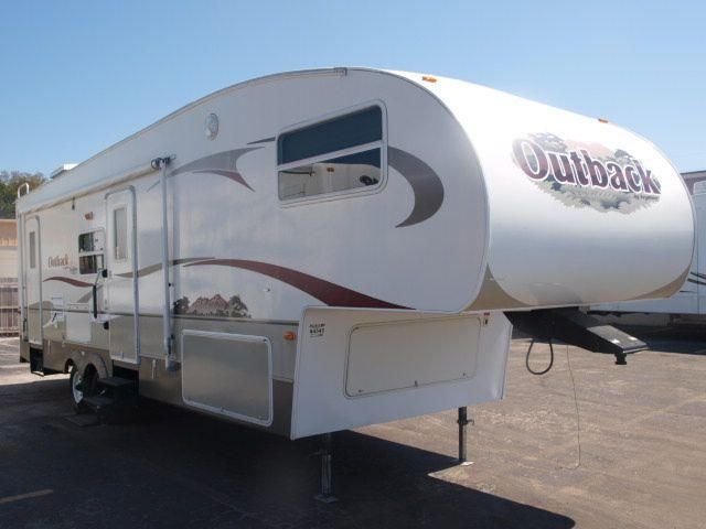 2006 Keystone Outback Sydney 32 Foot Fifth Wheel