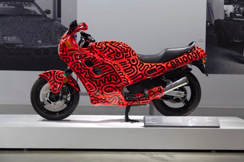 Amazing Photos of Keith Haring's Unconventional Canvases on Vehicles ...