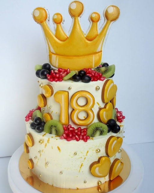 Torty Artystyczne : Tort na 18 urodziny