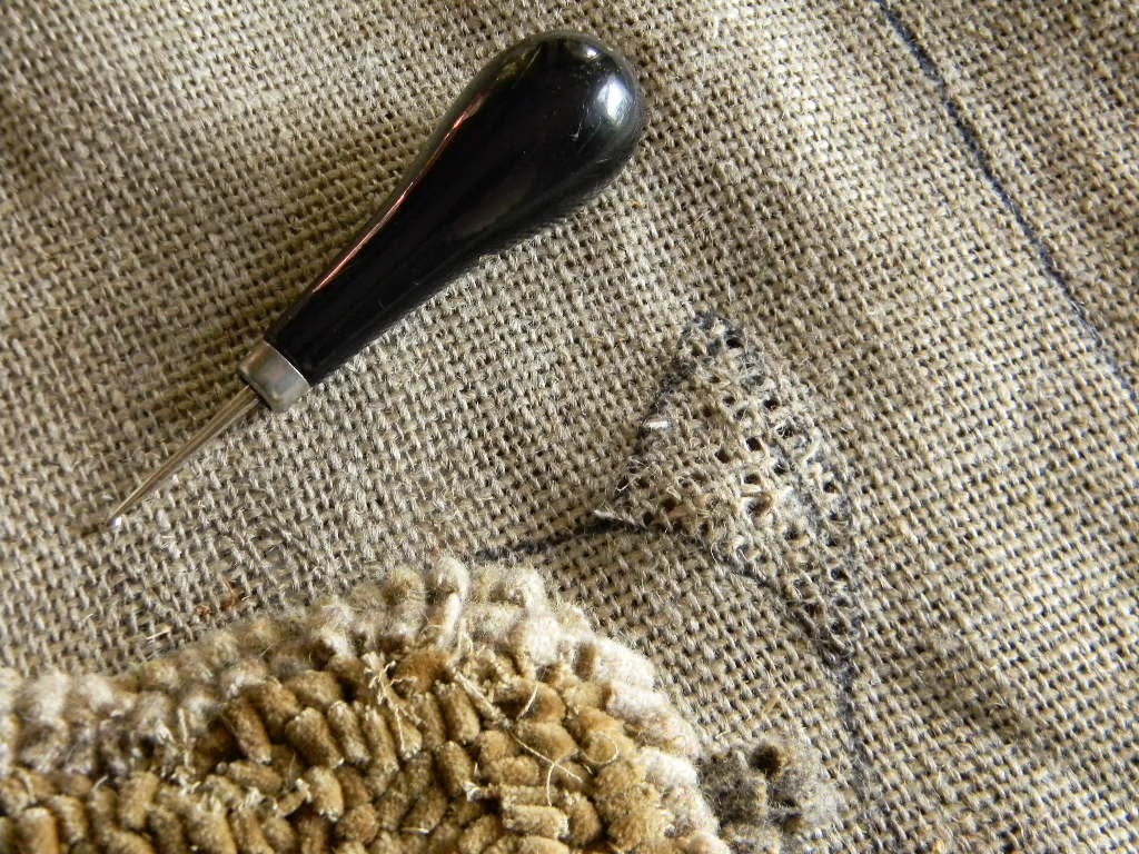 Notforgotten Farm : Velvet, Raw Wool & Rabbits