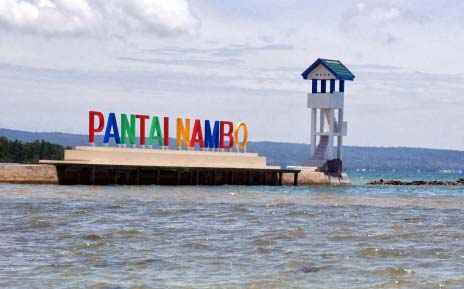 Mengintip Keindahan Panorama Pantai Nambo, Kendari