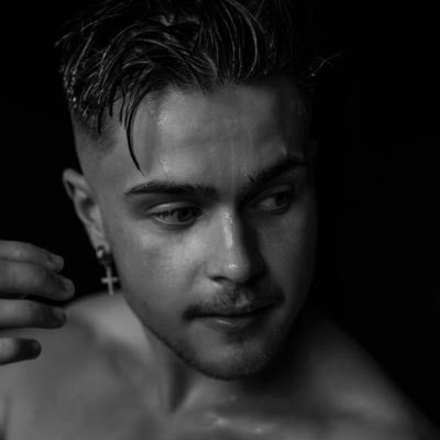 Ünlü Trans Erkek Modeller - TRANS FROM TURKEY