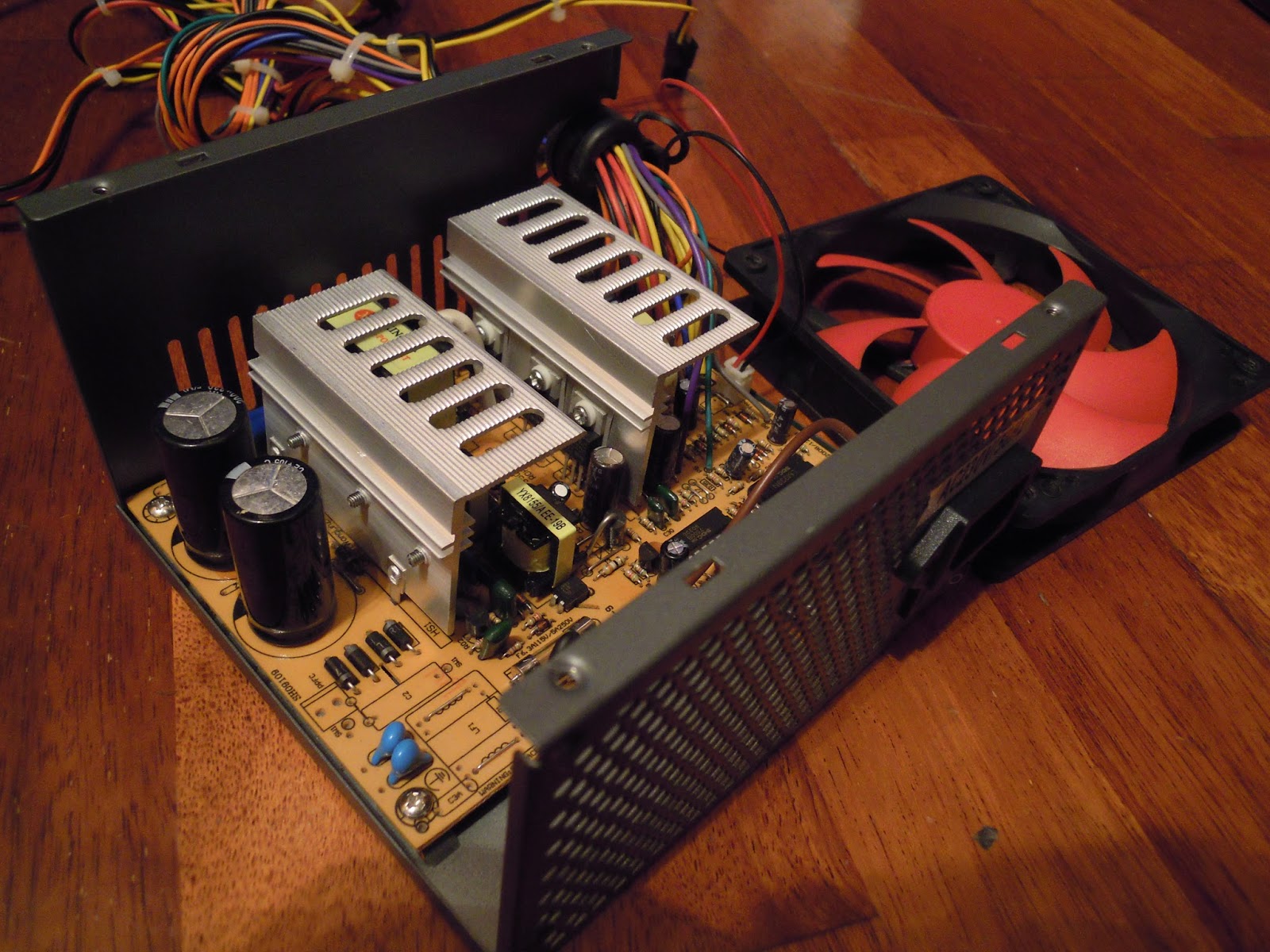 la pc y el diagnostico: fuente de poder.