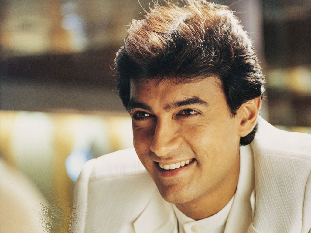 Aamir Khan ChildHood Photo | Bollywood Stars Fashion Actress Makeup ...