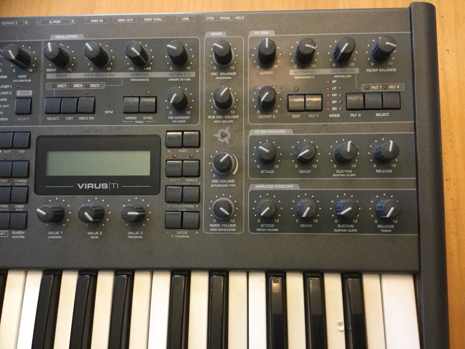 MATRIXSYNTH: Access Virus Ti2 Darkstar Keyboard / Synth