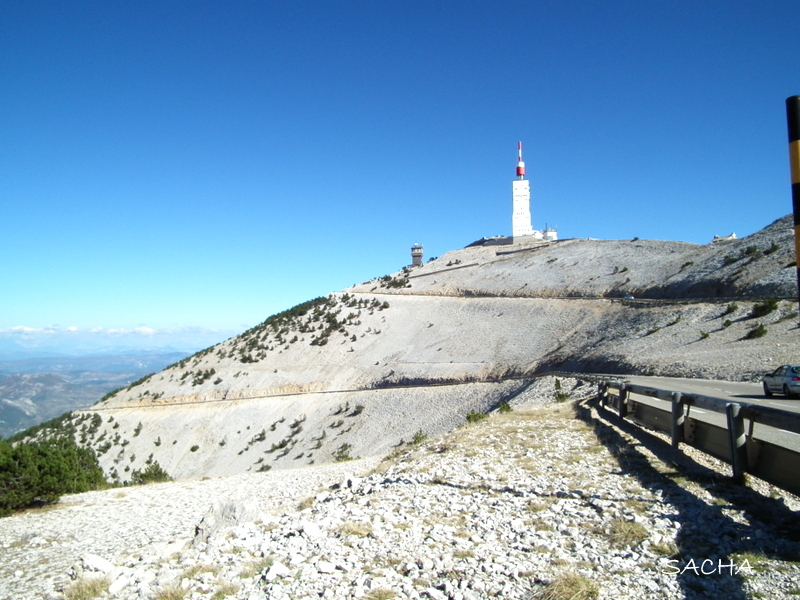 Un jour....Une photo !: Sommet du Mont Ventoux par le Vallon des ...