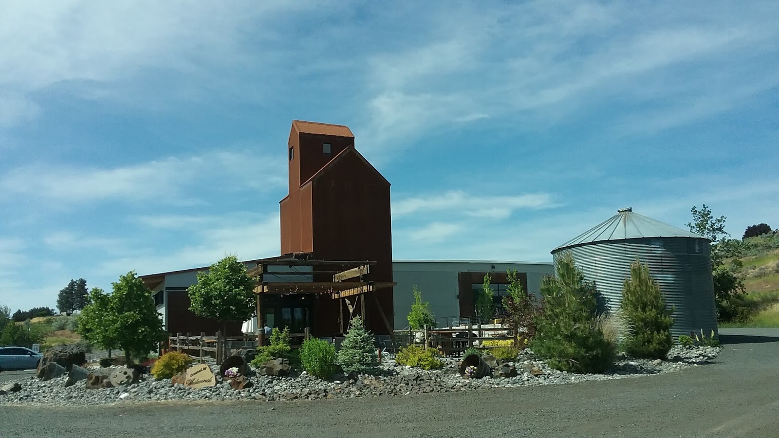 GO GET CLICK with us family...: Wine ECHO RIDGE!