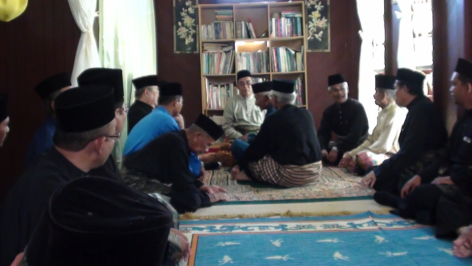 WARIS SEMENDA: Pelantikan Penyandang Pesaka Adat Luak Rembau