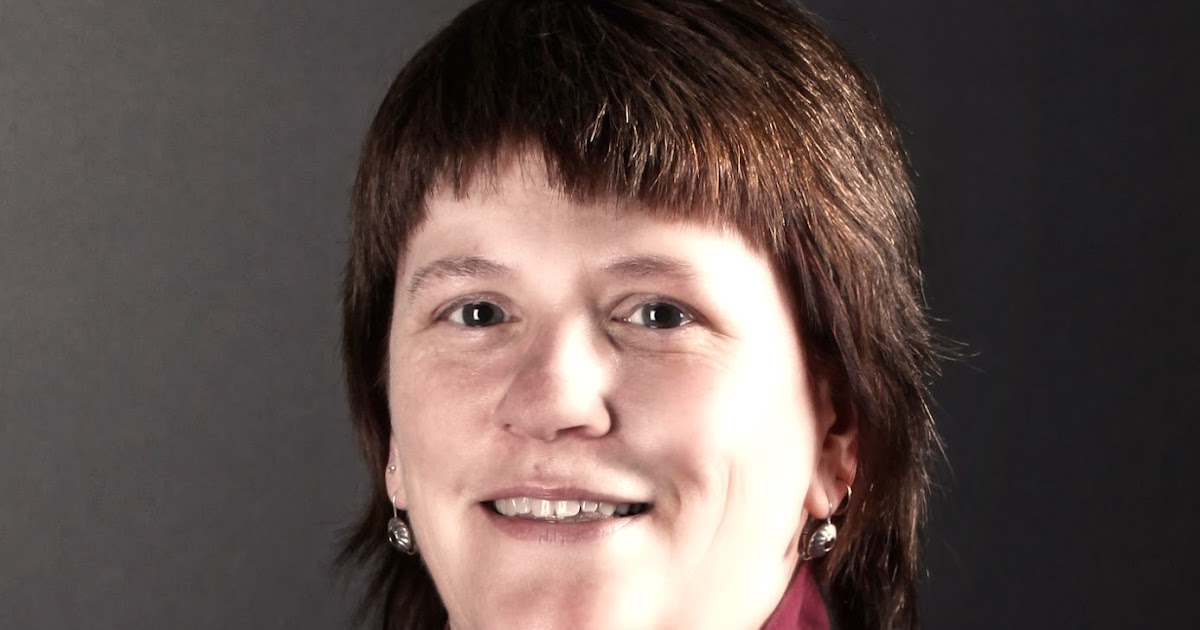 Dames Dish!: Dame du Jour: Beth Davis-Noragon