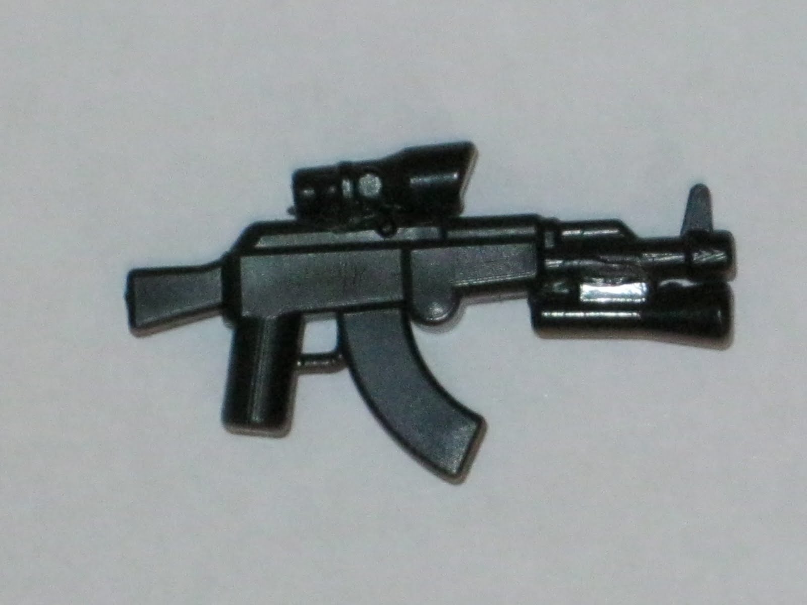Griff's custom lego weapons: AK47 (scope & tactical flashlight)
