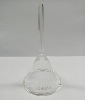 Laporan Praktikum Mikrobiologi Umum: Teknik Dasar, Alat, dan Instrumen ...